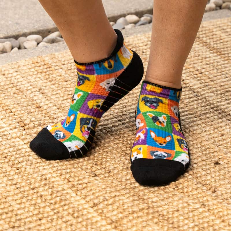 Low-Cut Compression Socks - Dogs Pattern | Viasox