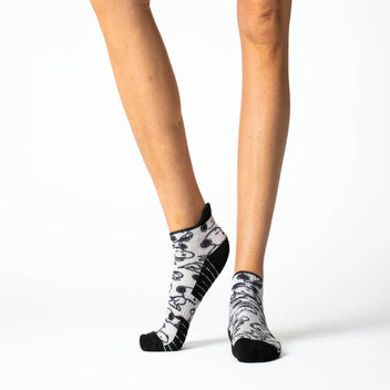 Viasox Snoopy Sox Ankle Compression Socks For Style and Comfort