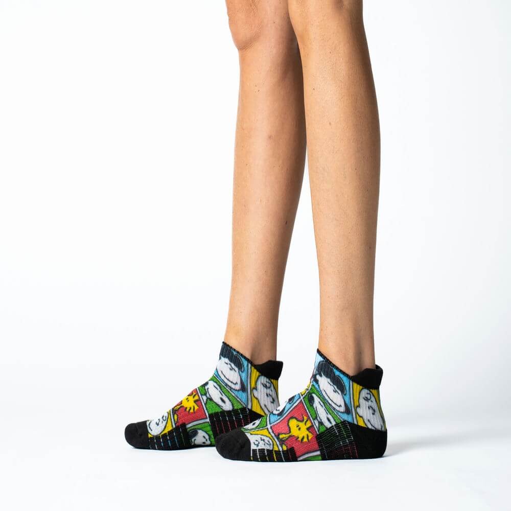 The Gang Ankle Compression Socks Snoopy Pattern From Viasox