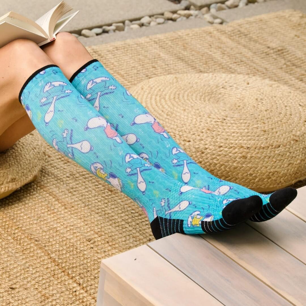 Snoopy Knee-High Socks With Gentle Compression | Viasox